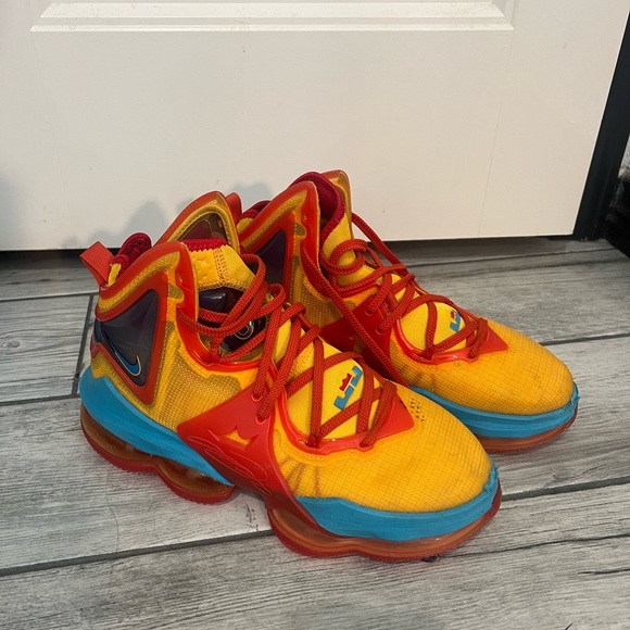 Nike | Shoes | Nike Space Jam Basketball Shoes Euc Only Worn In A Gym ...
